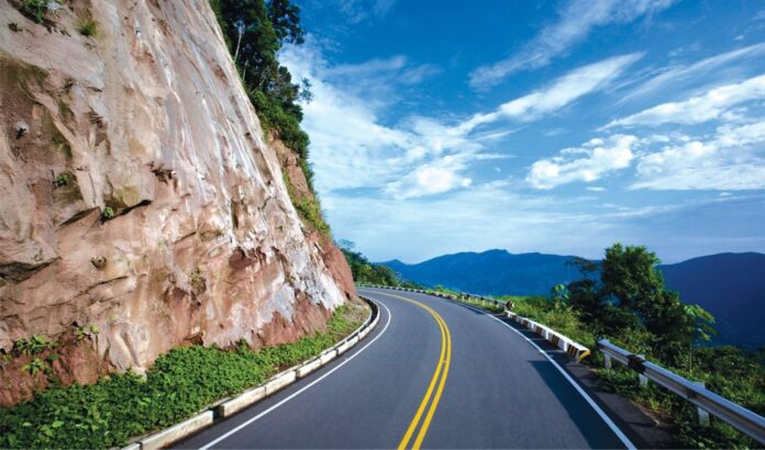 PROINVERSIÓN: 23 años transformado la vida de los peruanos a través de ...